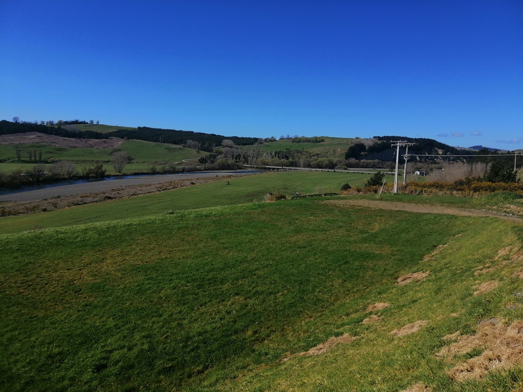 Waipawa to Patangata Pub | Hawkes Bay Ebike Rides